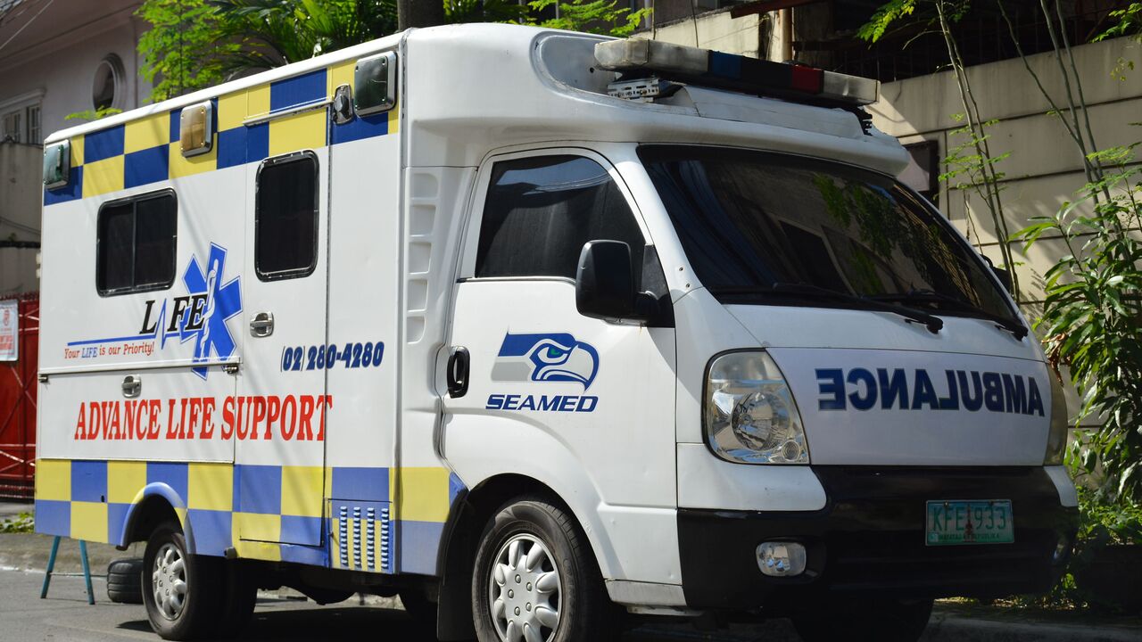 菲媒：菲律宾中部地区发生一起交通事故，30多人受伤 - 2024年12月25日, 俄罗斯卫星通讯社