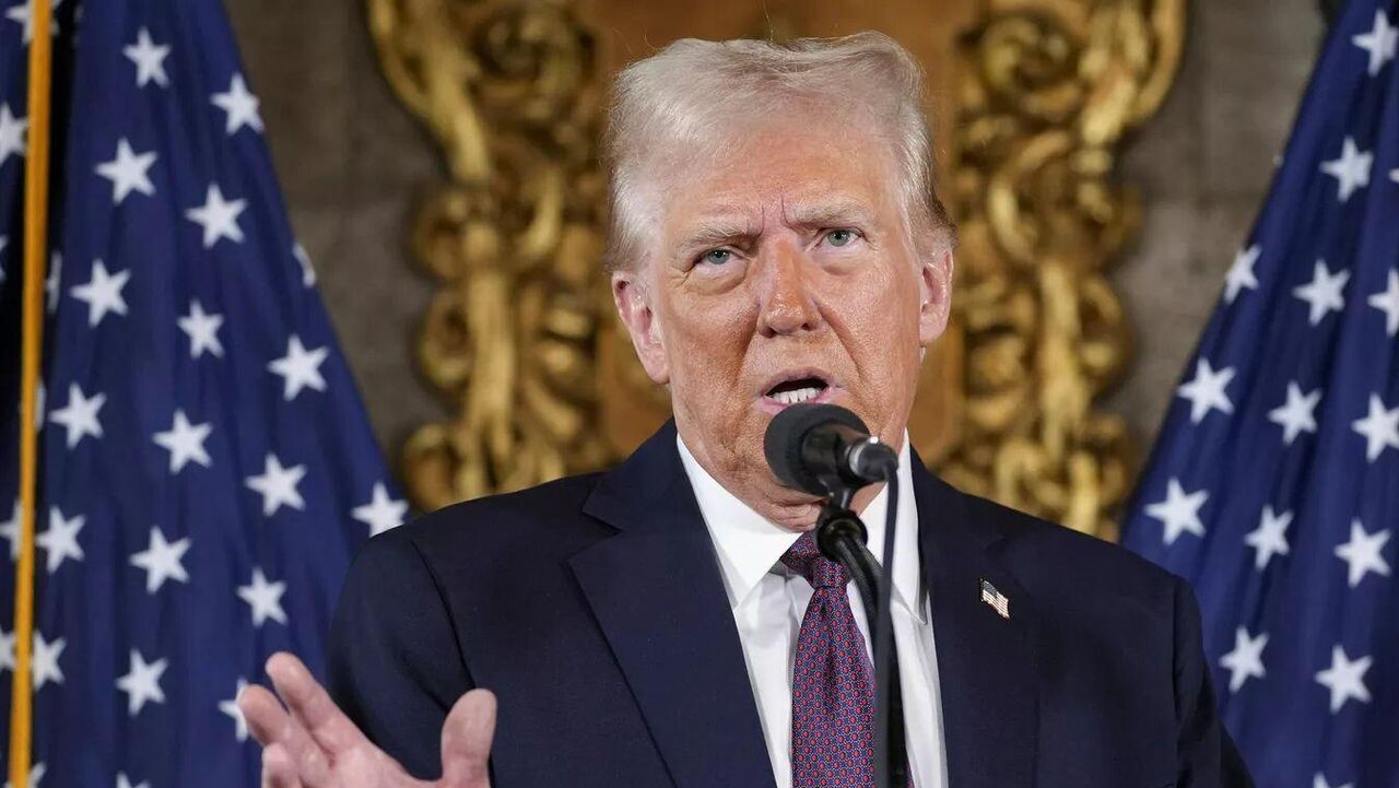 特朗普宣布拟对欧盟加征50%关税以推动产业回流 - 2025年5月24日, 俄罗斯卫星通讯社